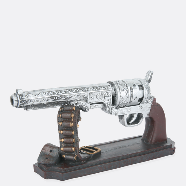 Decorative pistol with bullets - Homeobsession