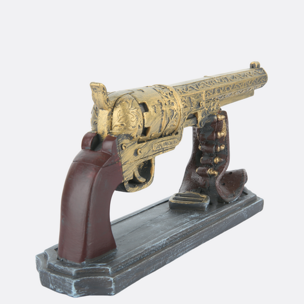 Decorative pistol with bullets - Homeobsession